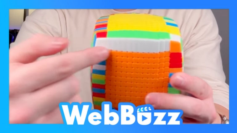 Il réussit un cube Rubik 14 x 14